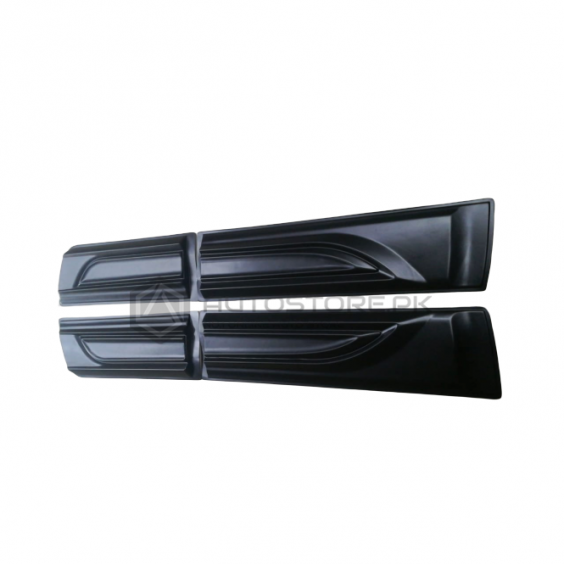 Isuzu D-Max Door Body Cladding v2.0 2018-2019 - Autostore.pk