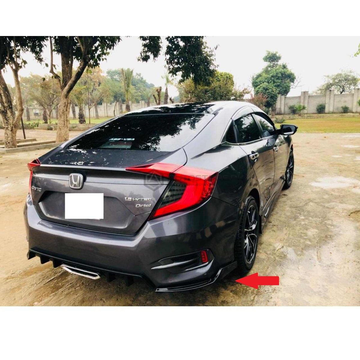 Honda Civic Rear Bumper Side Splitters Glossy Black (2016-21)