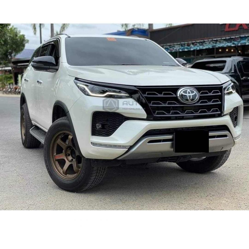 Toyota Fortuner Genuine OEM Upgrade 2016 to 2020 - Autostore.pk
