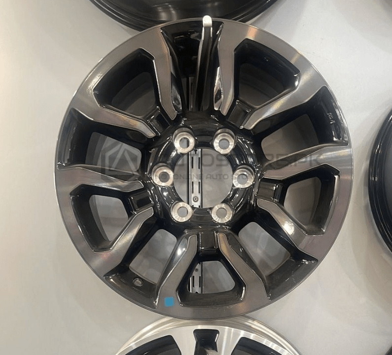 4 Best Alloy Rims for Toyota Hilux - Autostore.pk