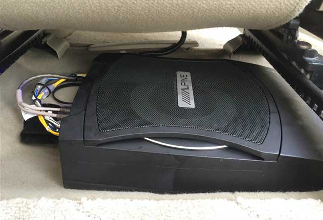 Top 10 Under-Seat Subwoofers in 2023 - Autostore.pk